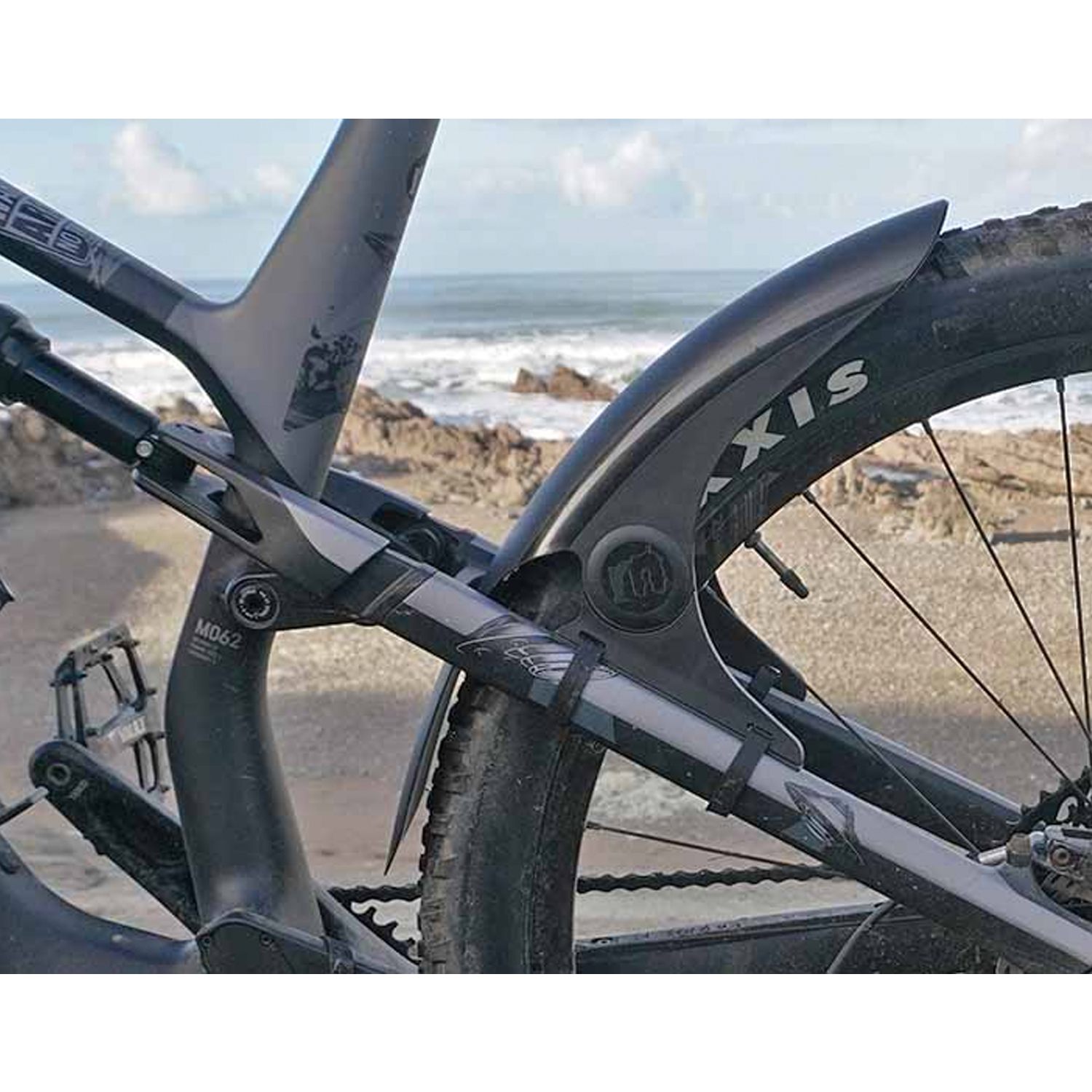 Mucky Nutz Rear Mudguard | Merlin Cycles