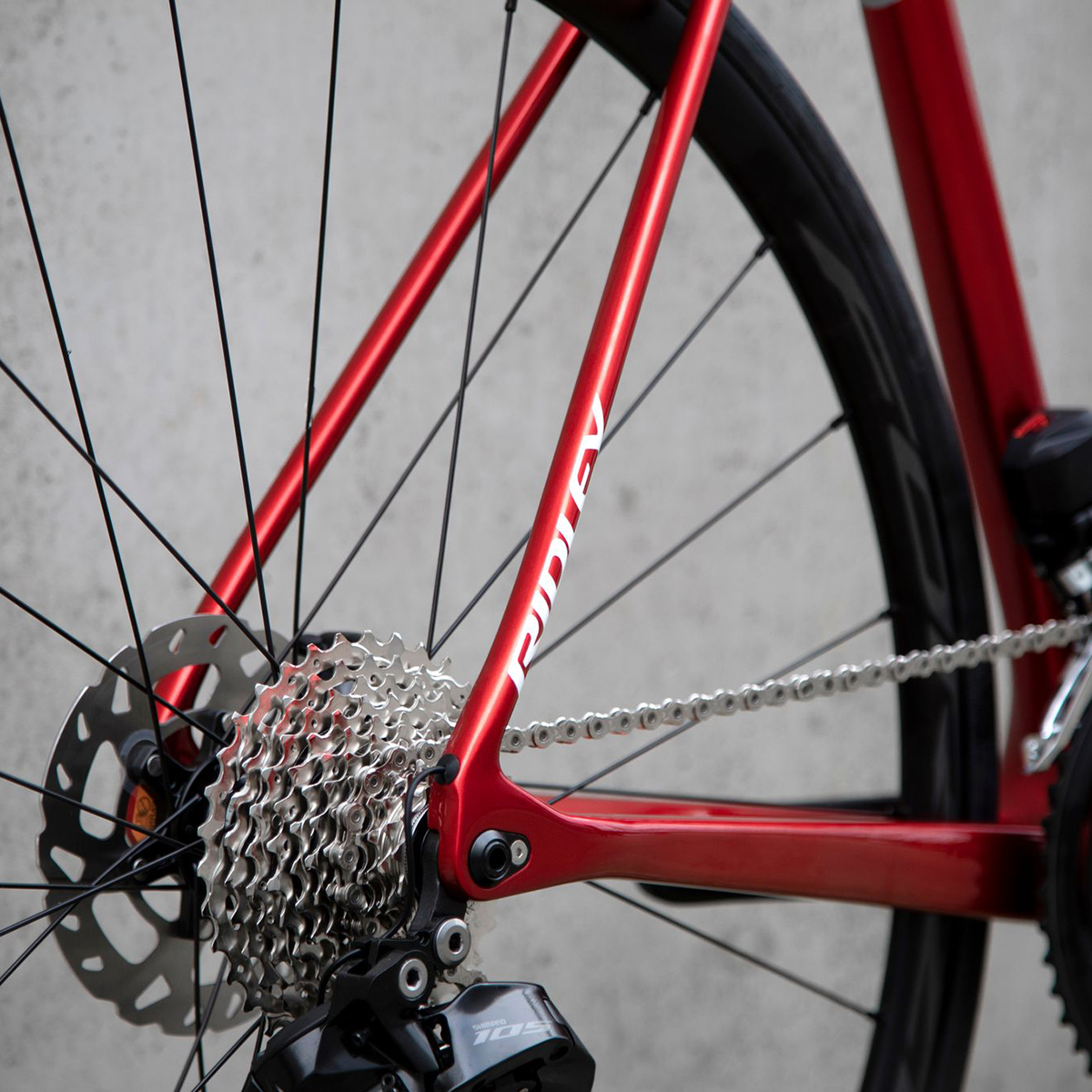 Ridley Fenix Disc 105 Carbon Road Bike - 2023 | Merlin Cycles