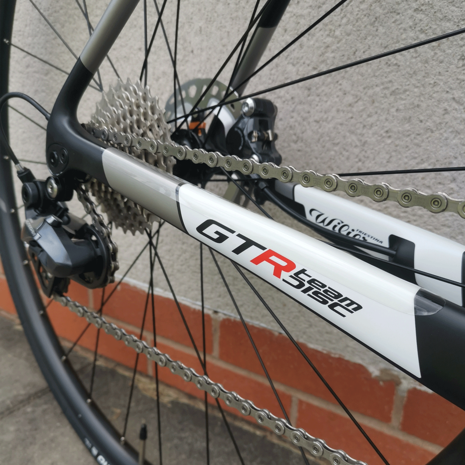 Wilier GTR Team Disc Ultegra Road Bike | Merlin Cycles