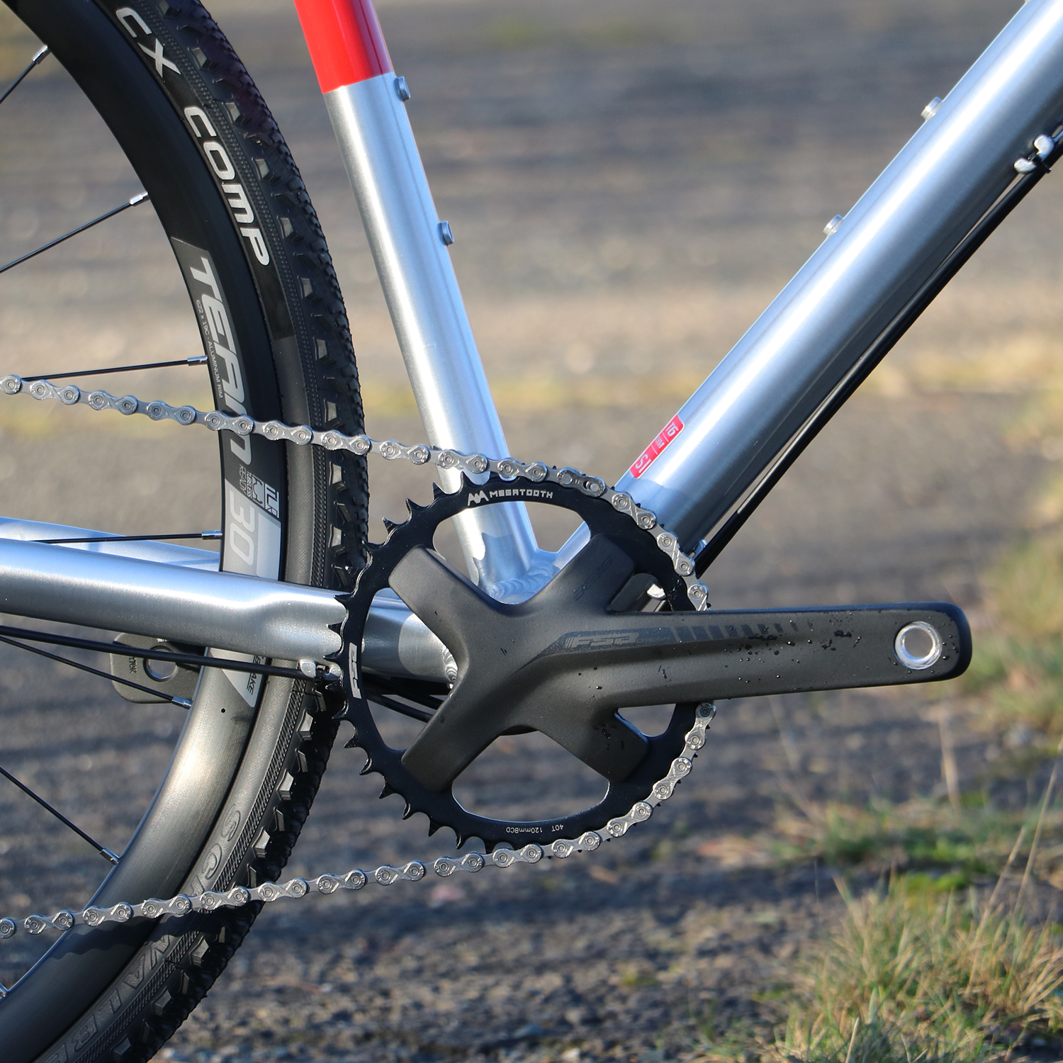 Tifosi Rostra XLE Disc Gravel Bike | Merlin Cycles