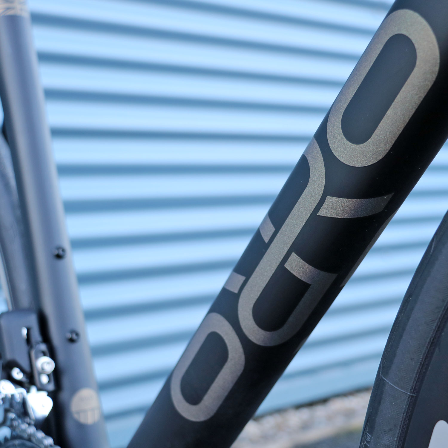 Orro Gold STC 105 Di2 Carbon Road Bike - 2024 | Merlin Cycles