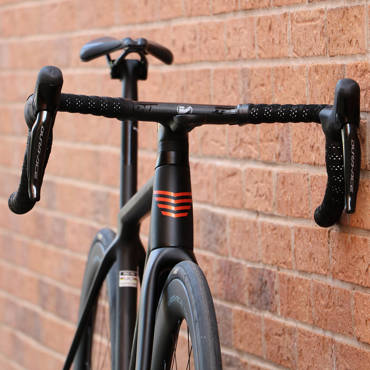 Felt FR Advanced+ Dura Ace Di2 Carbon Road Bike - 2025 | Merlin Cycles