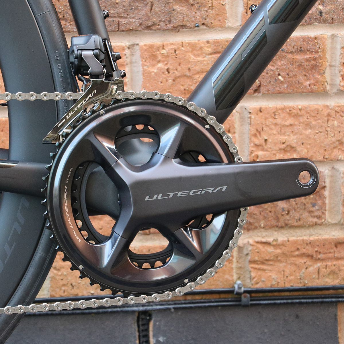 Felt FR Advanced+ Ultegra Di2 Carbon Road Bike - 2025 | Merlin Cycles