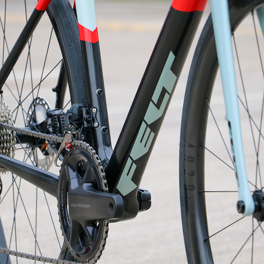 Felt VR Advanced Ultegra Di2 Carbon Road Bike - Boxed | Merlin Cycles