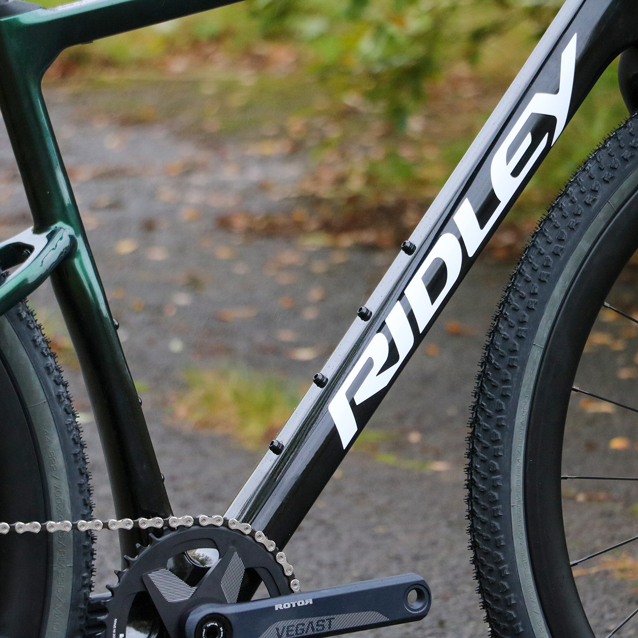 Ridley Kanzo Adventure GRX Di2 Levanto Carbon Gravel Bike | Merlin Cycles