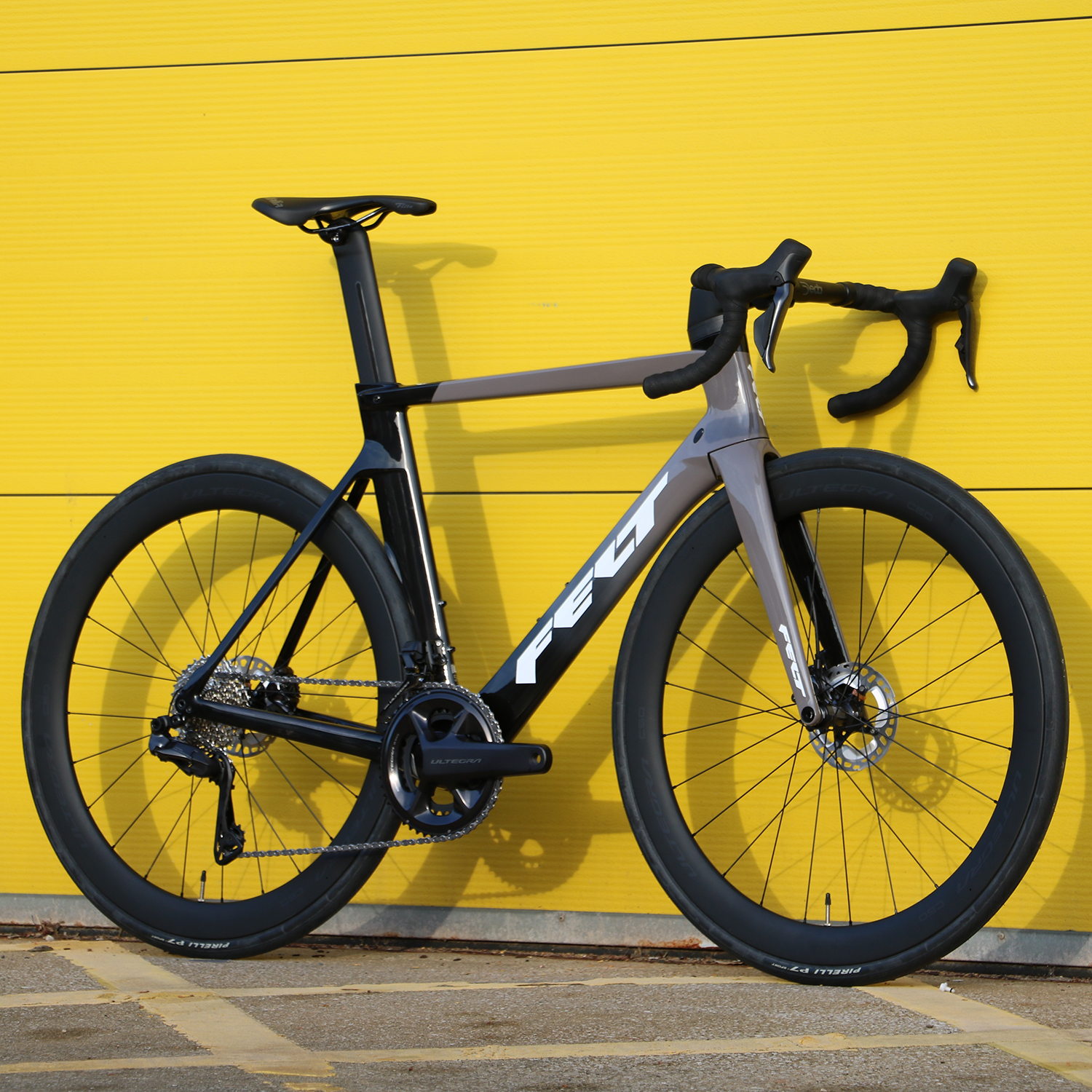 Felt AR Advanced Ultegra Di2 C50 Carbon Road Bike | Merlin Cycles