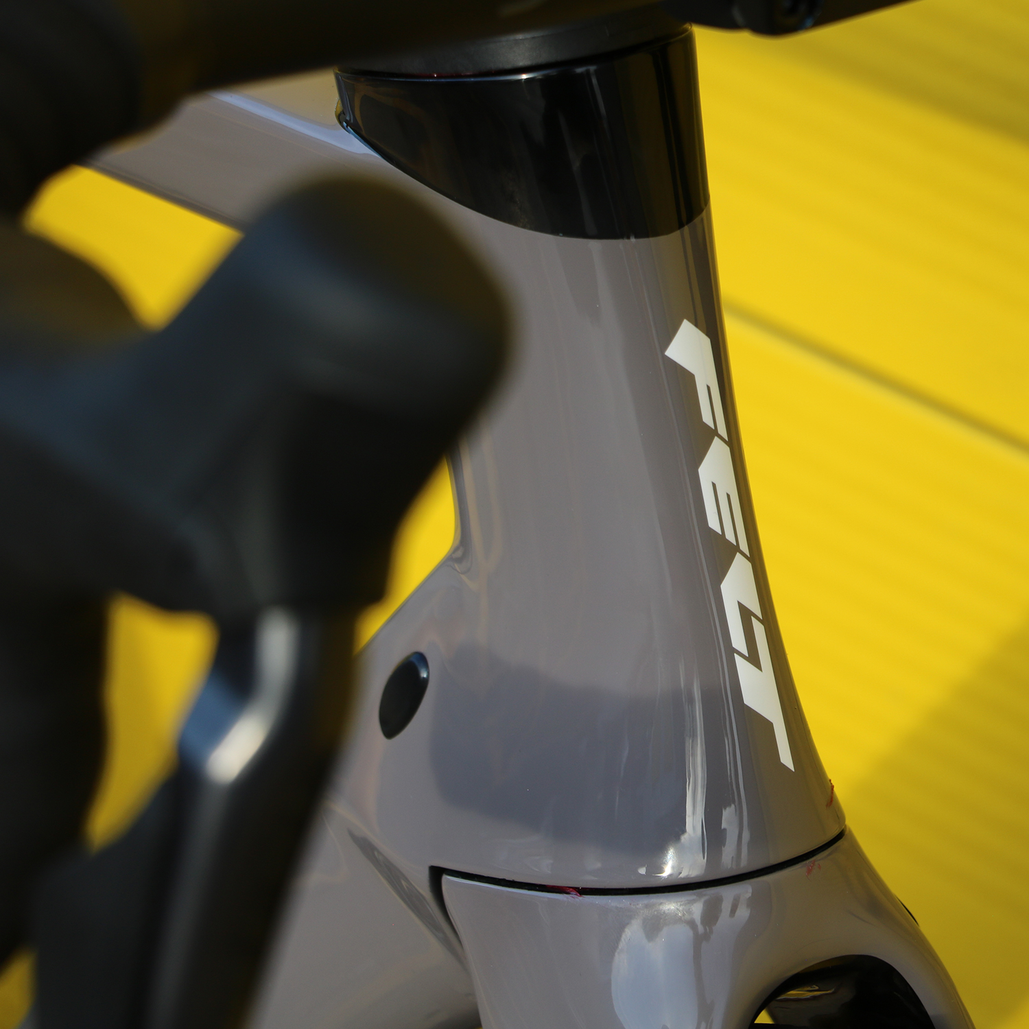 Felt AR Advanced Ultegra Di2 C50 Carbon Road Bike | Merlin Cycles