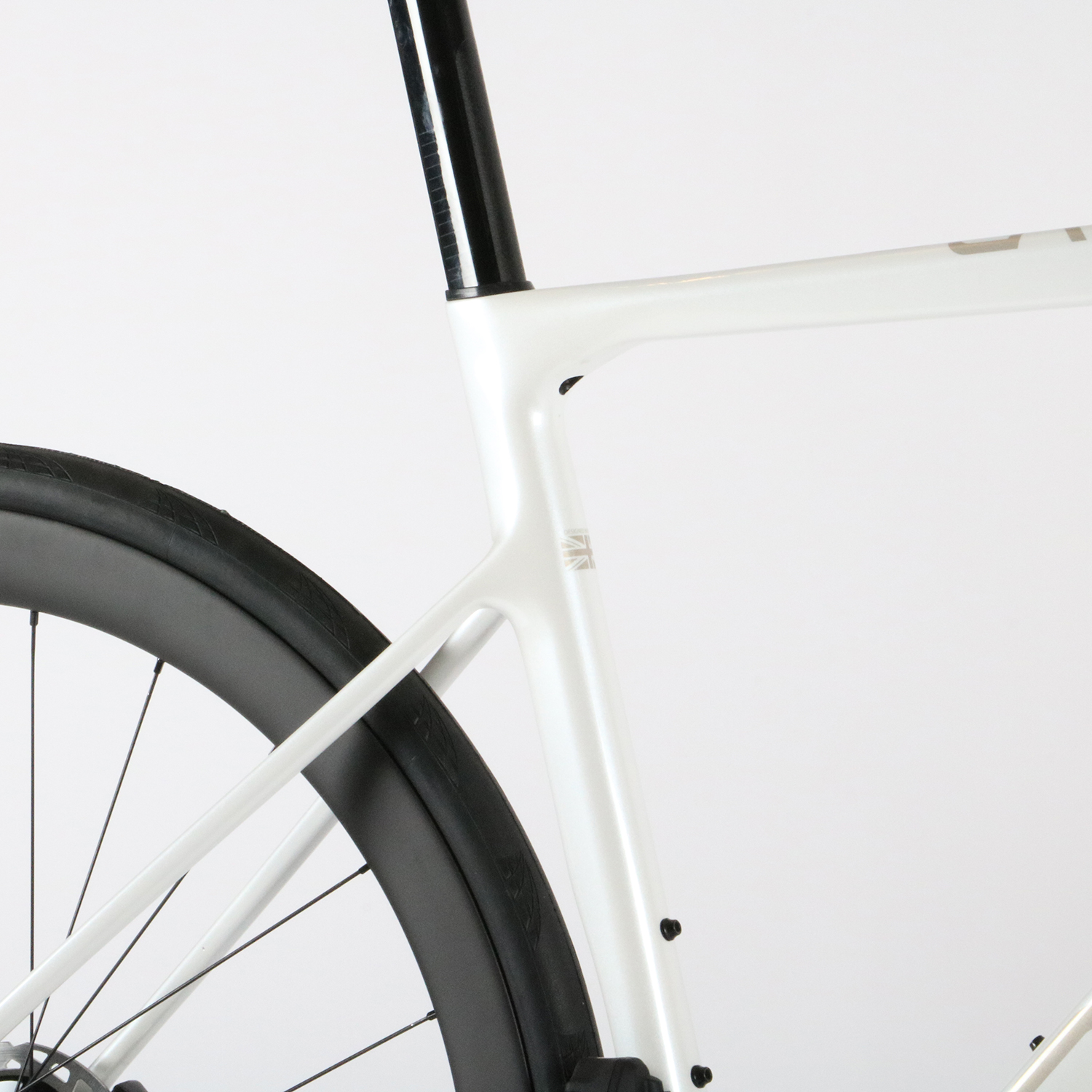 Orro Gold STC Dura Ace Di2 40|44 Carbon Custom Road Bike | Merlin Cycles