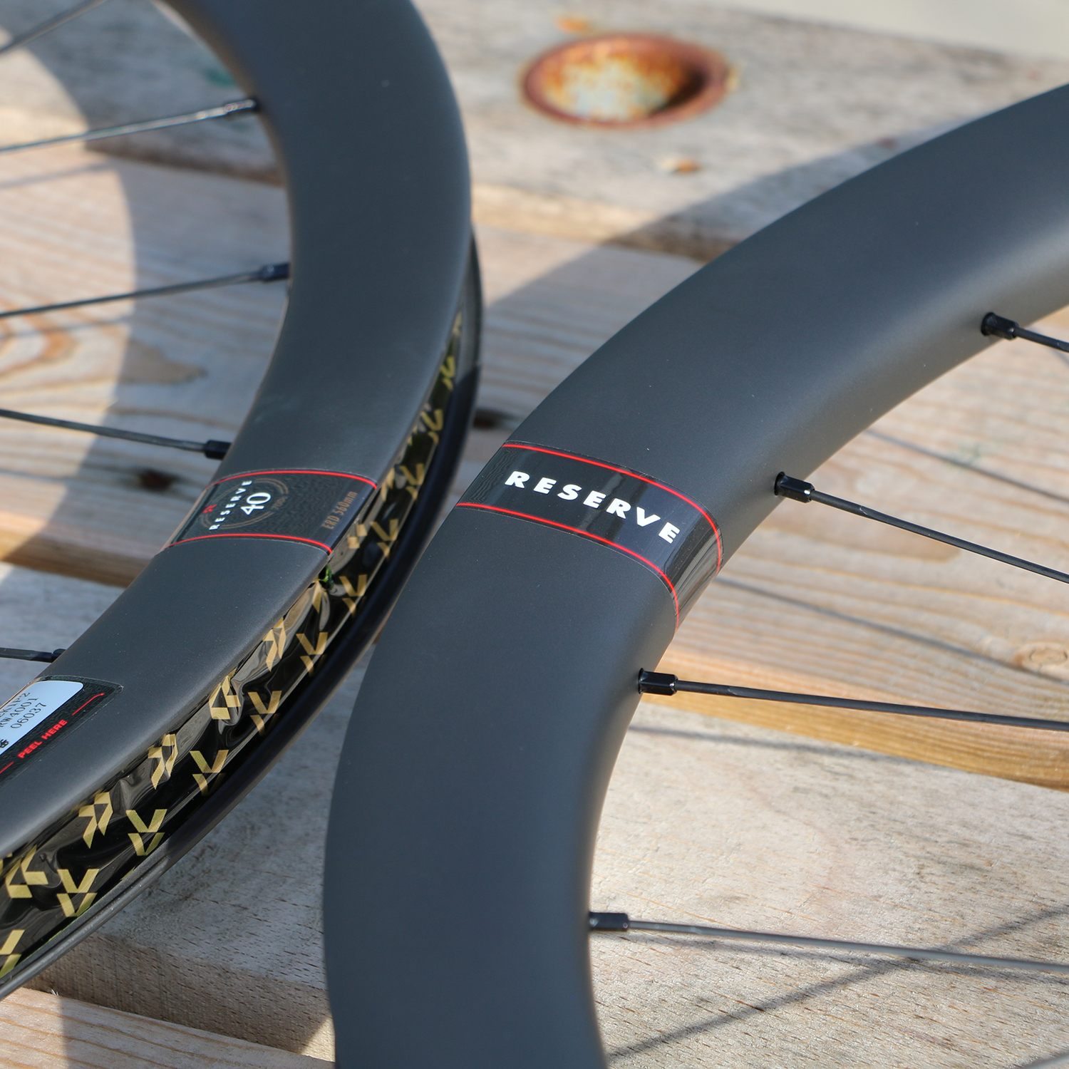 Reserve 40|44 DT Swiss 370 Carbon Road Wheelset - 700c | Merlin Cycles