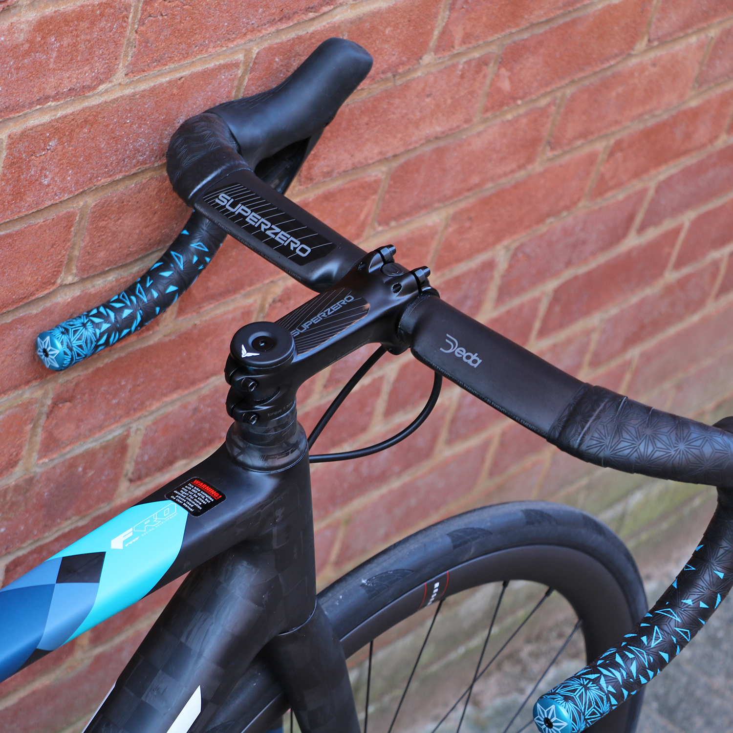 Felt FR FRD Ultimate Ultegra Di2 34|37 Carbon Road Bike | Merlin Cycles