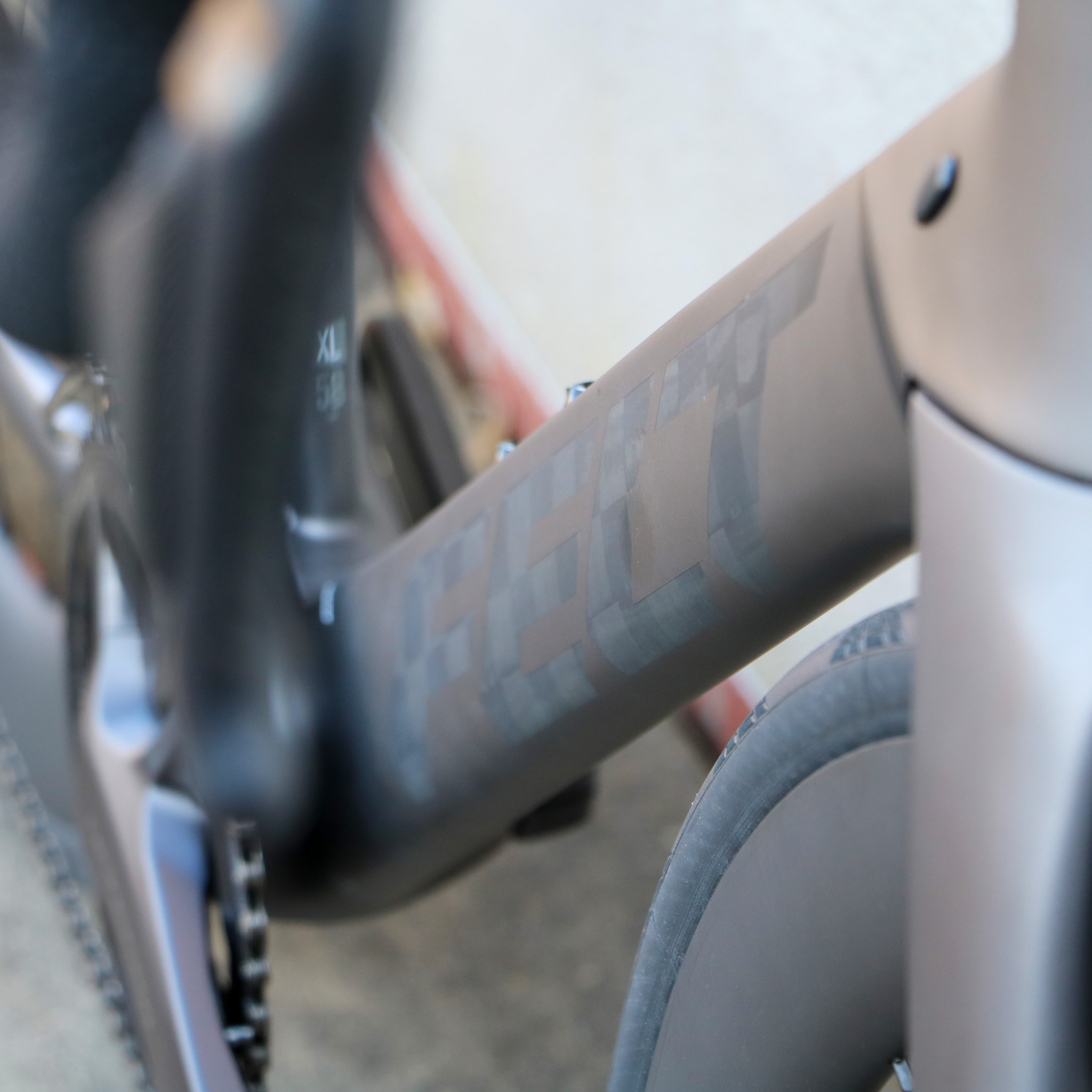 Felt AR Advanced Ultimate Ultegra Di2 50|65 Carbon Road Bike