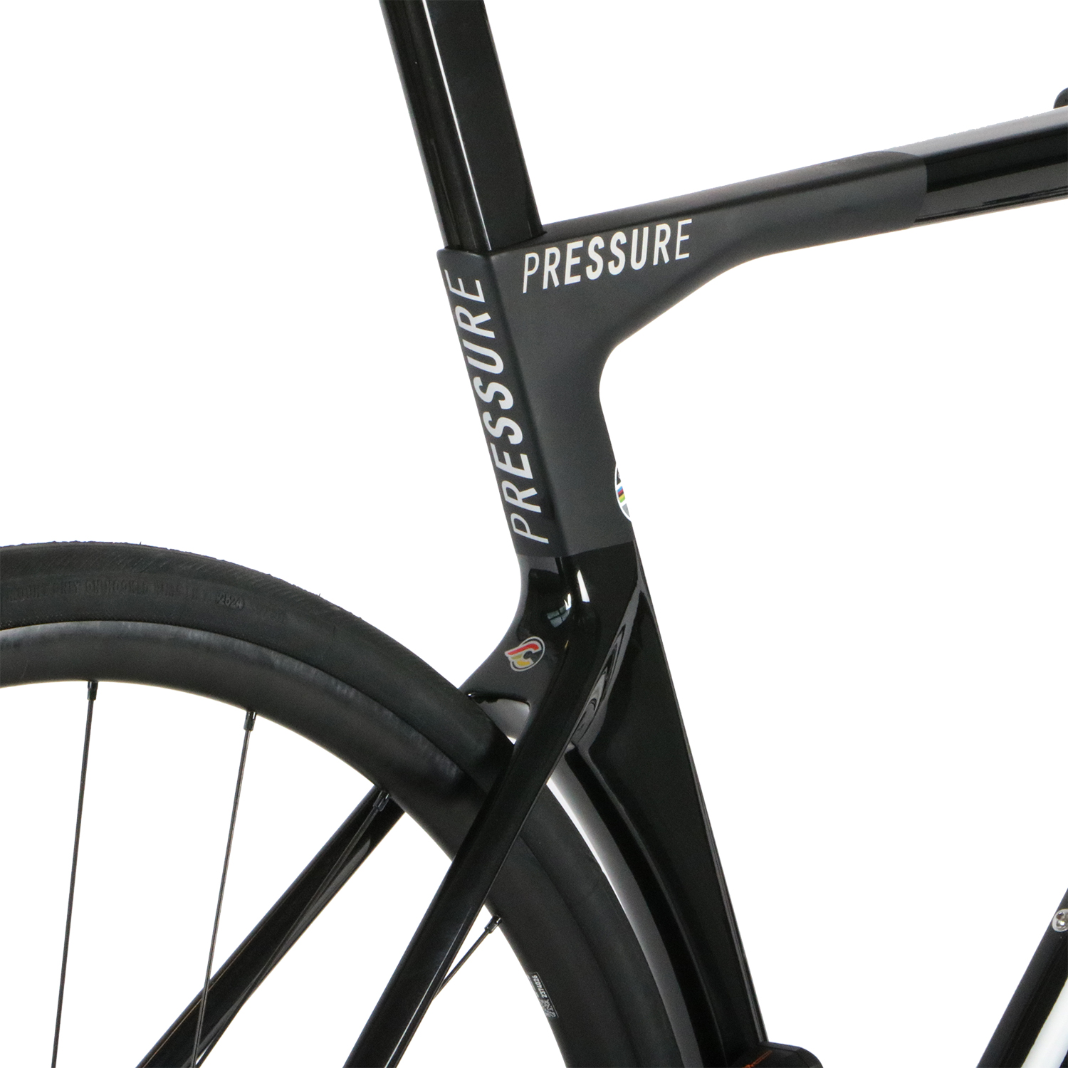 Cinelli Pressure 105 Di2 Carbon Road Bike