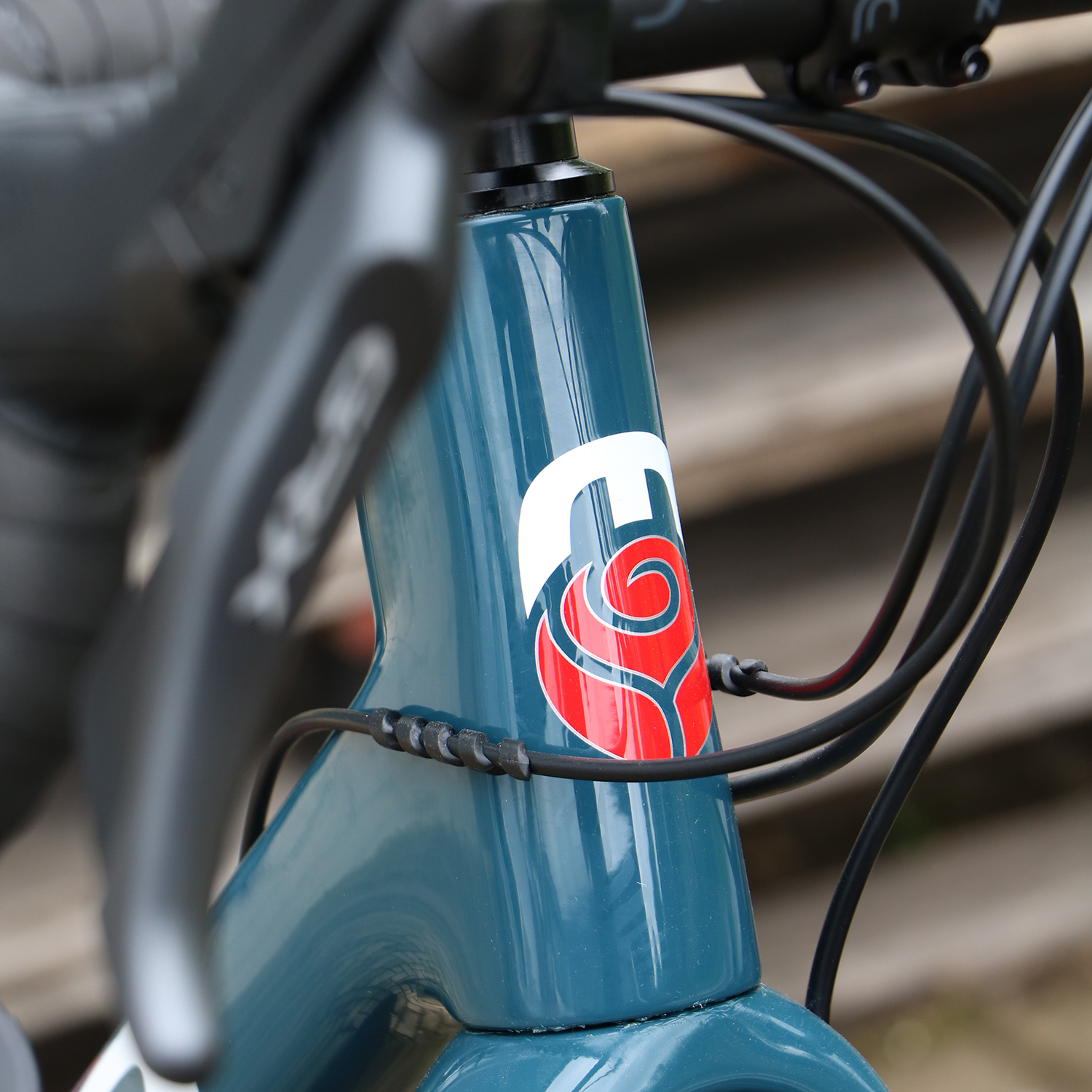 Moda Molto GRX Cosmic Carbon Gravel Bike | Merlin Cycles