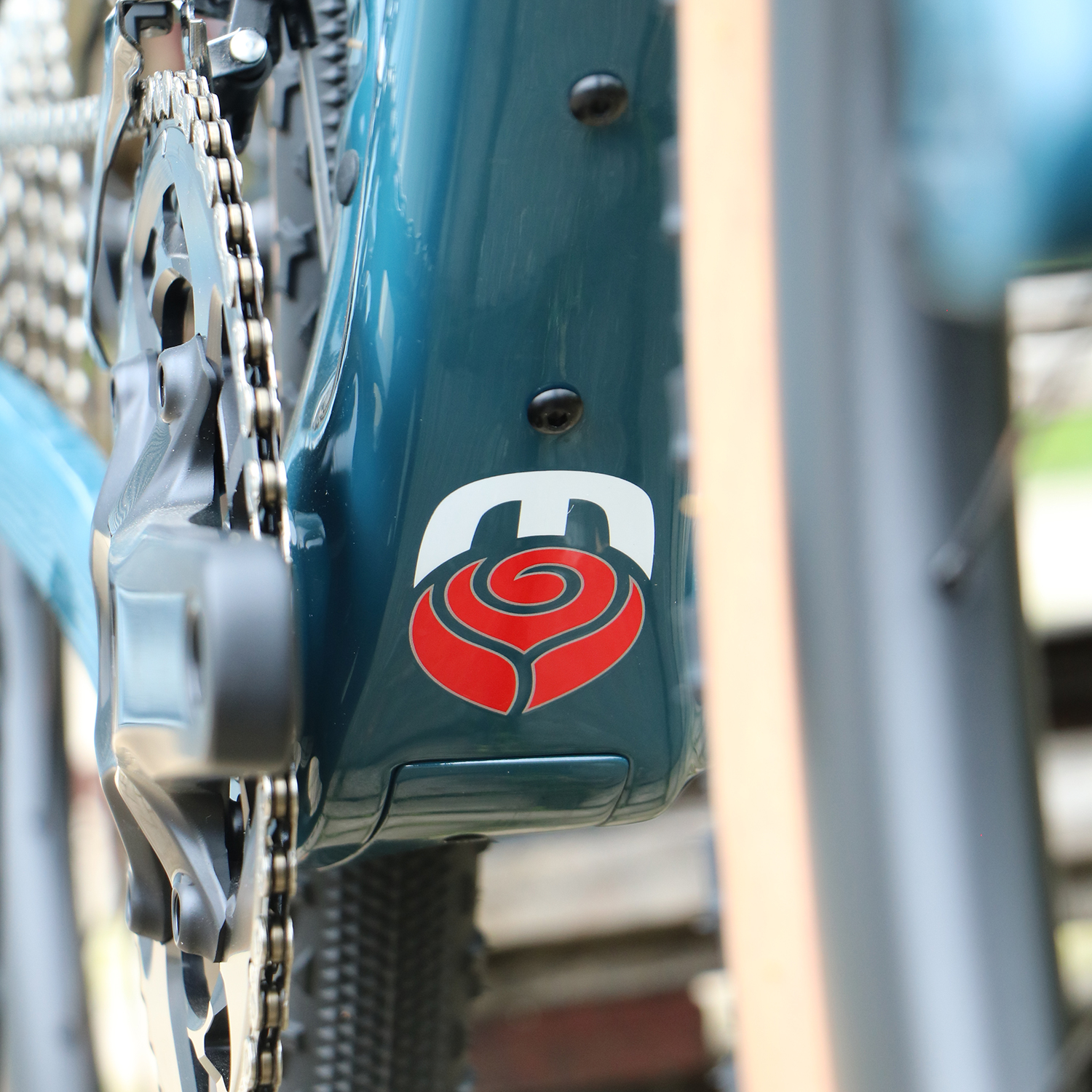 Moda Molto GRX Cosmic Carbon Gravel Bike | Merlin Cycles