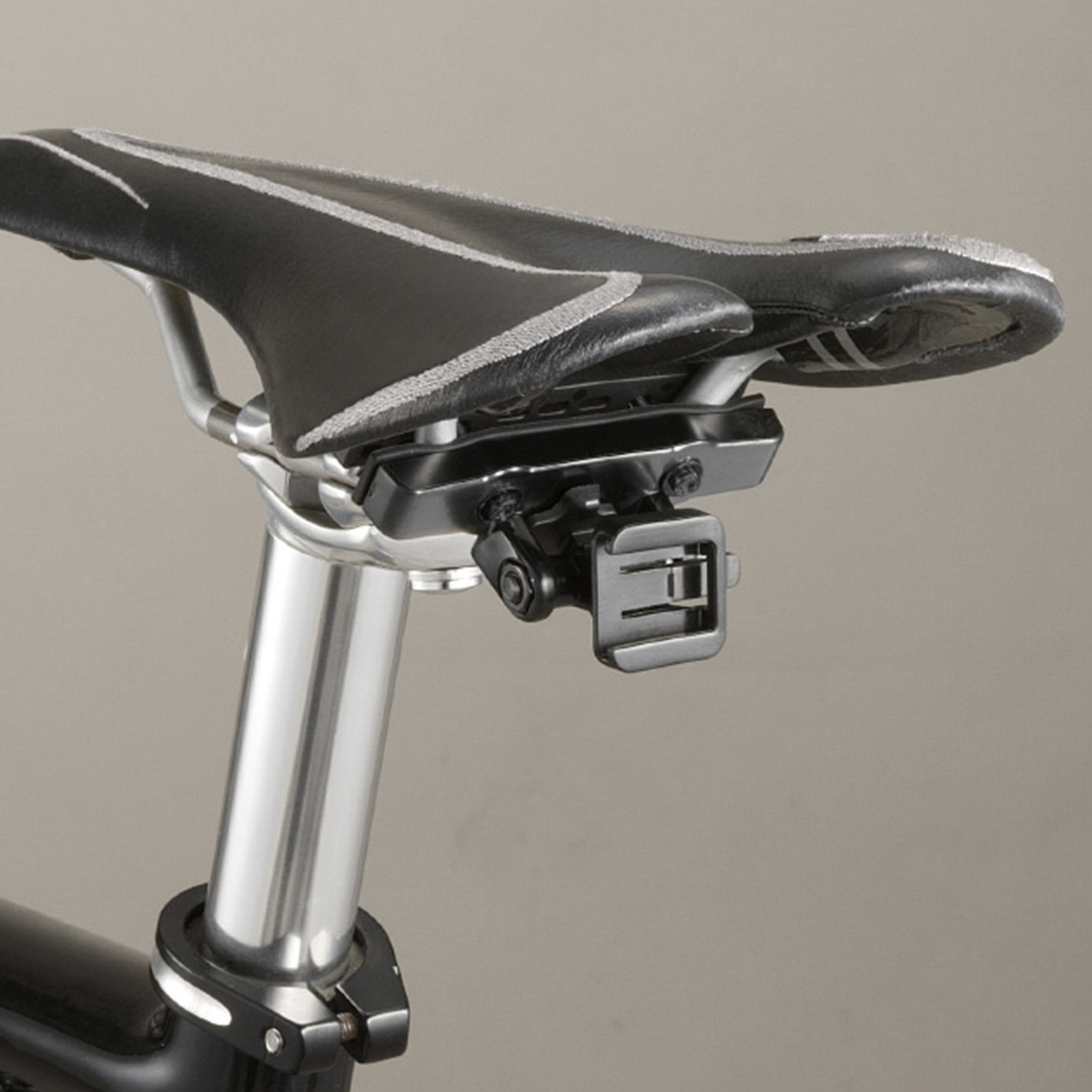 CatEye RM-1 Rear Saddle Rail Mount Bracket | Merlin Cycles