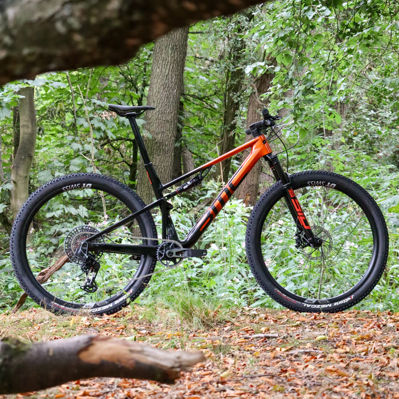 BMC Fourstroke 01 ONE XO Mountain Bike - 2025 | Merlin Cycles