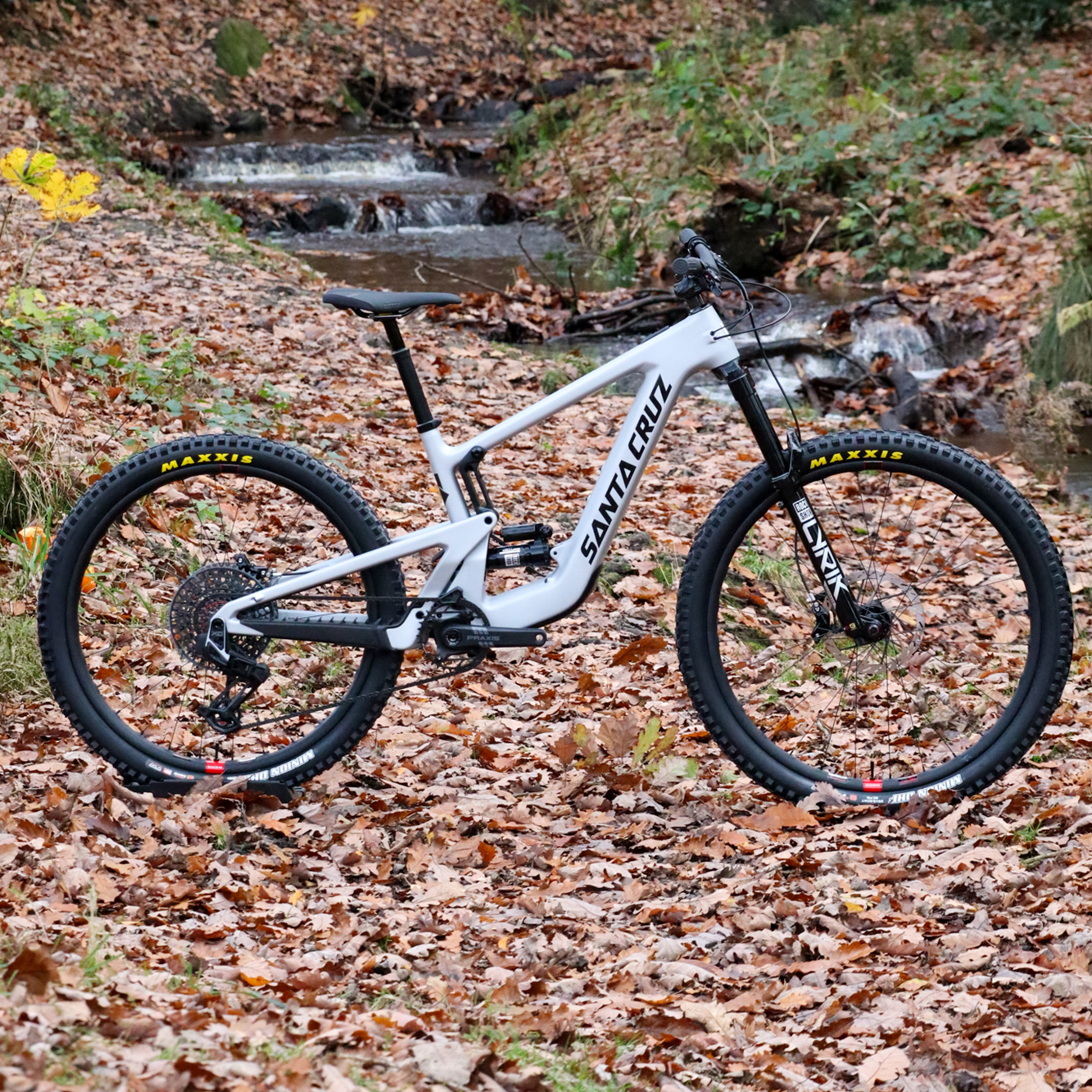 Santa Cruz Heckler SL X0 AXS RSV E-Bike - 2024 | Merlin Cycles