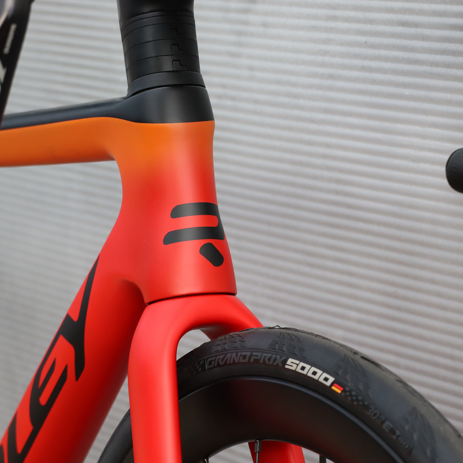 Ridley Falcn RS 105 Di2 Levanto Carbon Road Bike - Ex Display | Merlin ...