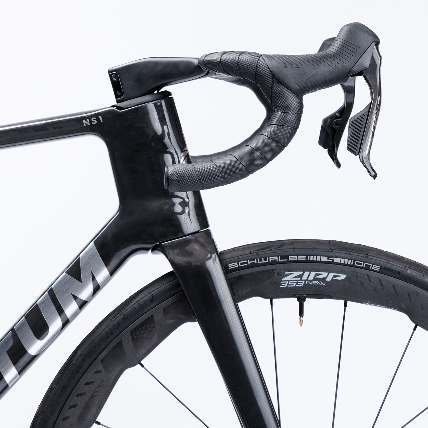 Ventum NS1 V3 Red AXS Road Bike | Merlin Cycles