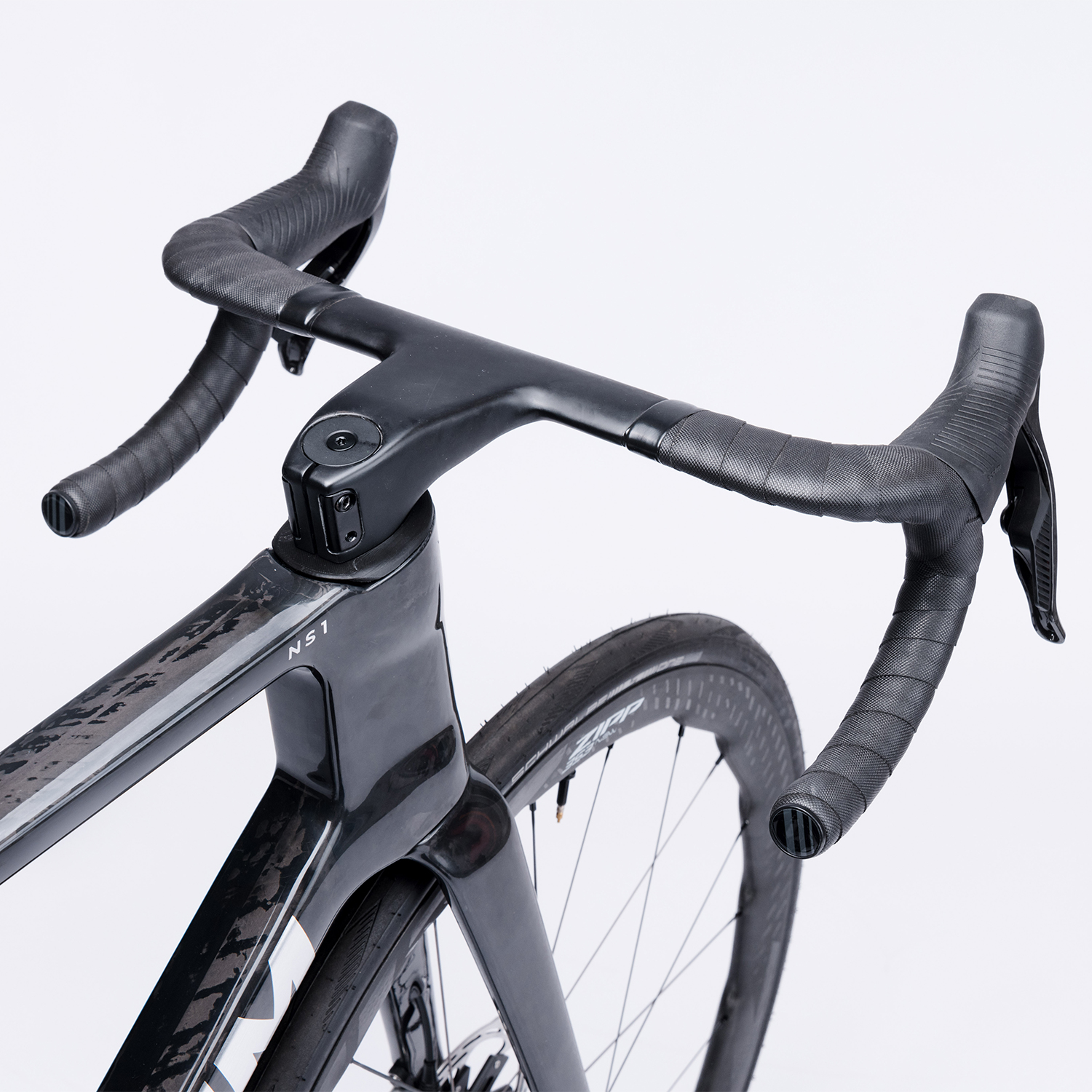 Ventum NS1 V3 Red AXS Road Bike | Merlin Cycles