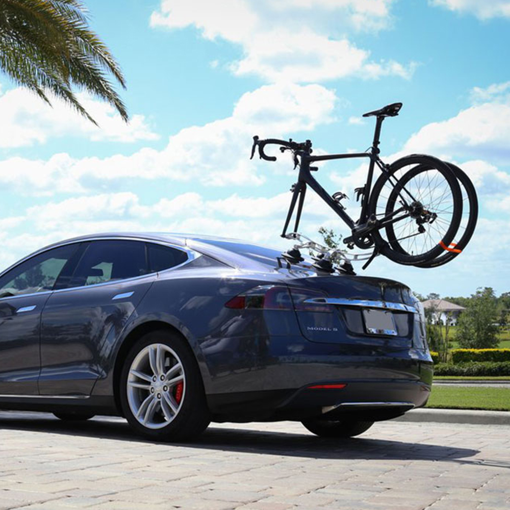 SeaSucker Komodo Bike Mount & Hogg Front Wheel Holder | Merlin Cycles