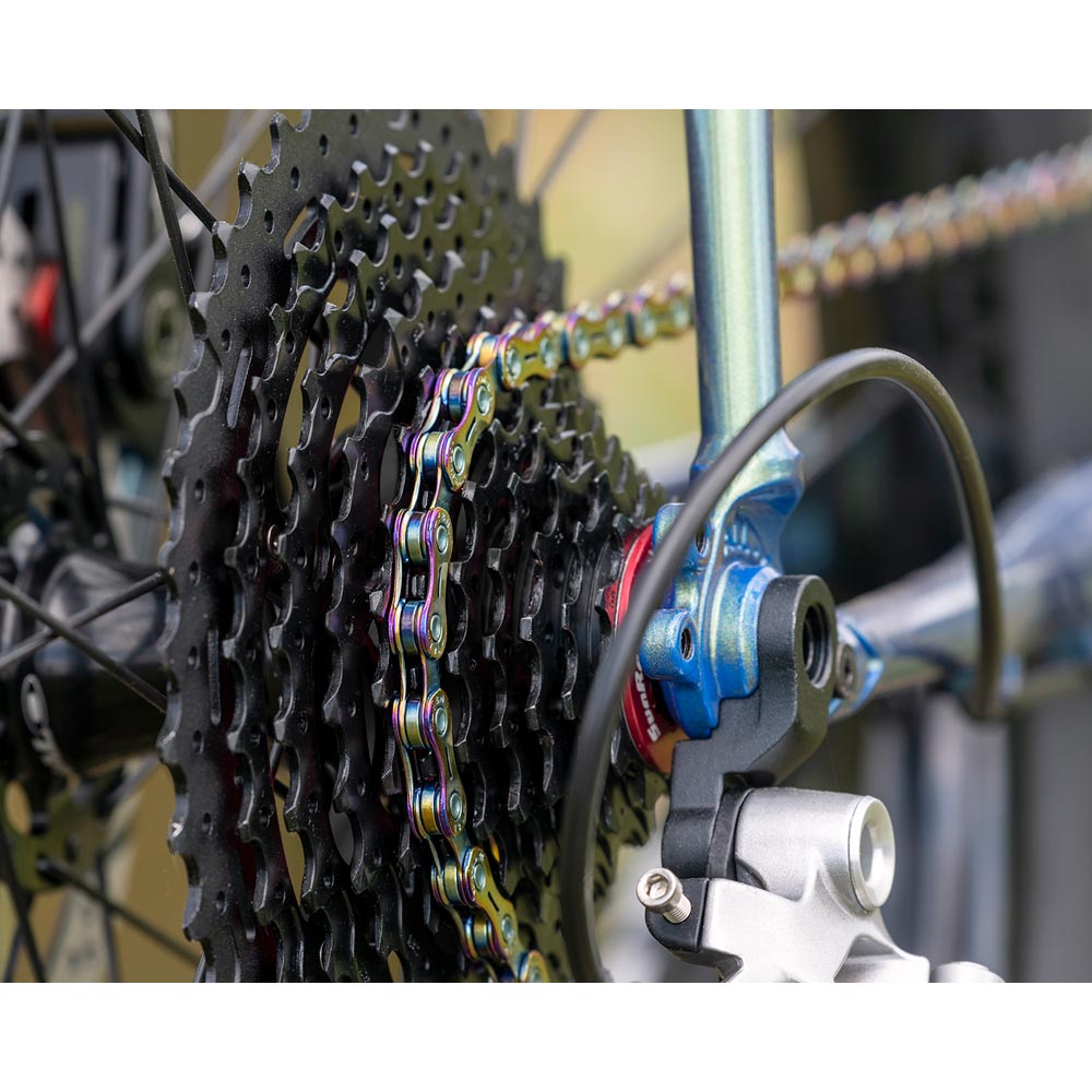 Gusset GS-10 Oil Slick 10 Speed Chain | Merlin Cycles