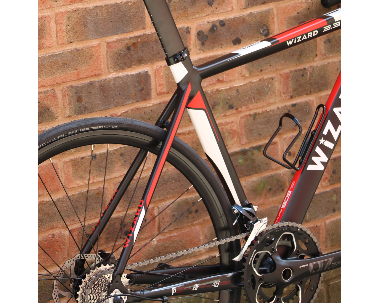 Wizard Lighting 3.3 Disc Sora Road Bike | Merlin Cycles