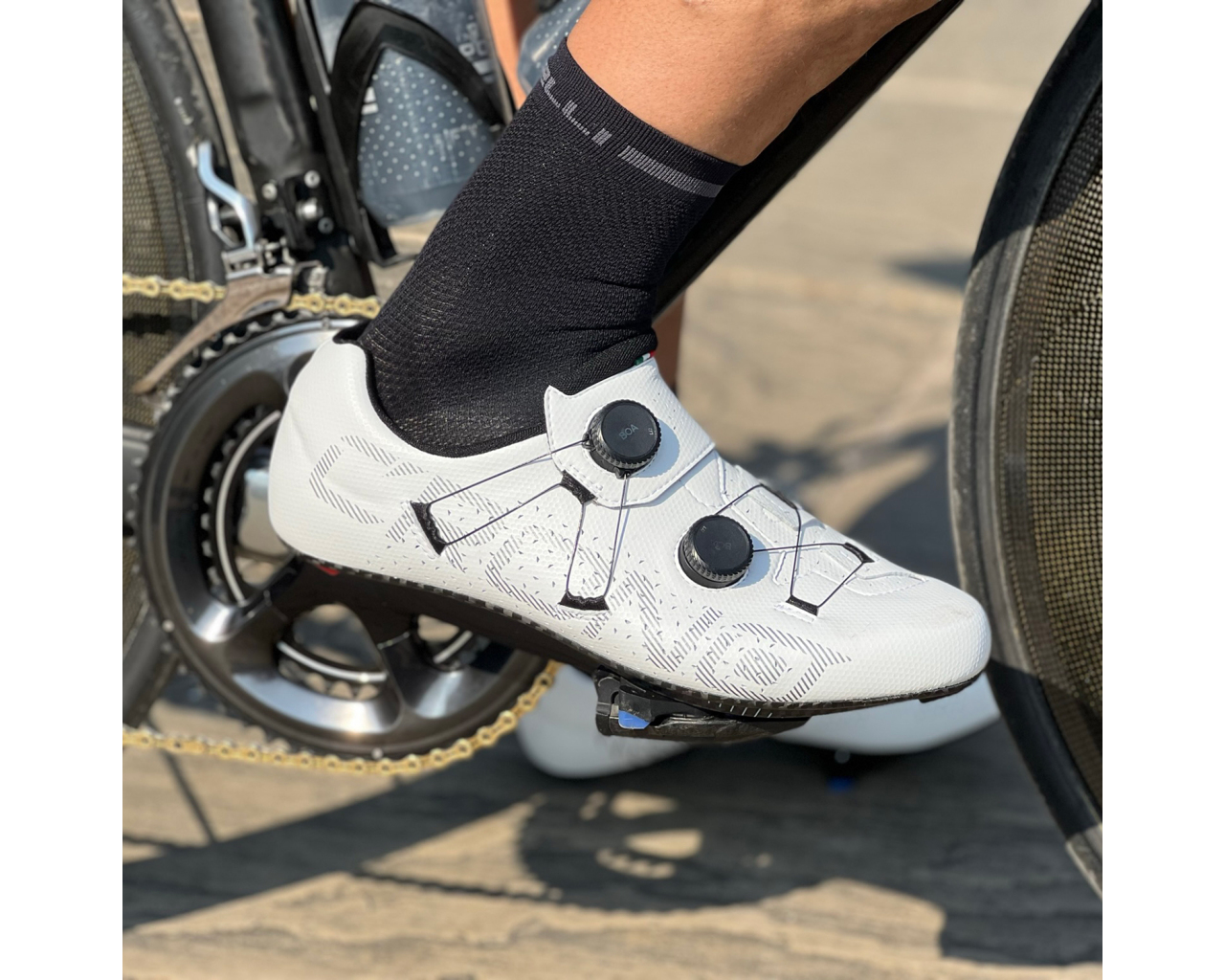 Crono CR1 Carbon Road Shoes | Merlin Cycles