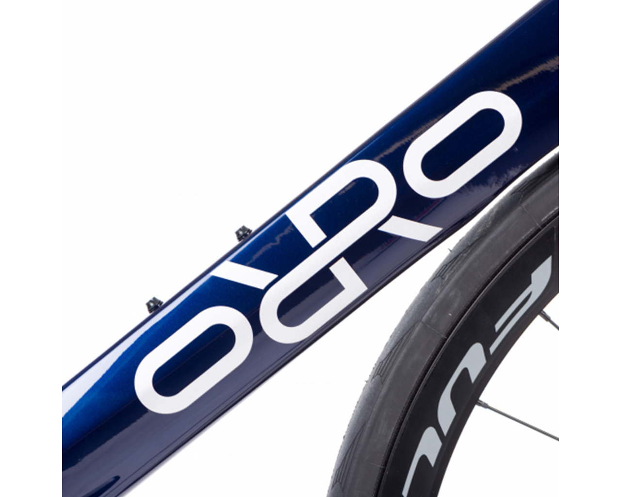 Orro Venturi STC 105 Di2 R800 Carbon Road Bike - 2023 | Merlin Cycles