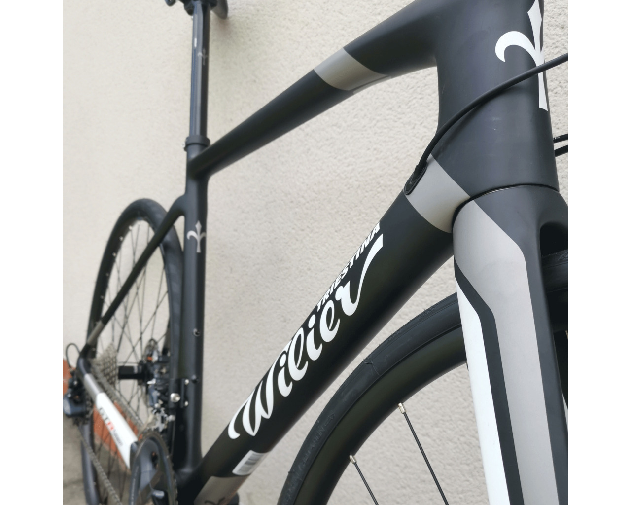Wilier GTR Team Disc Ultegra Road Bike | Merlin Cycles