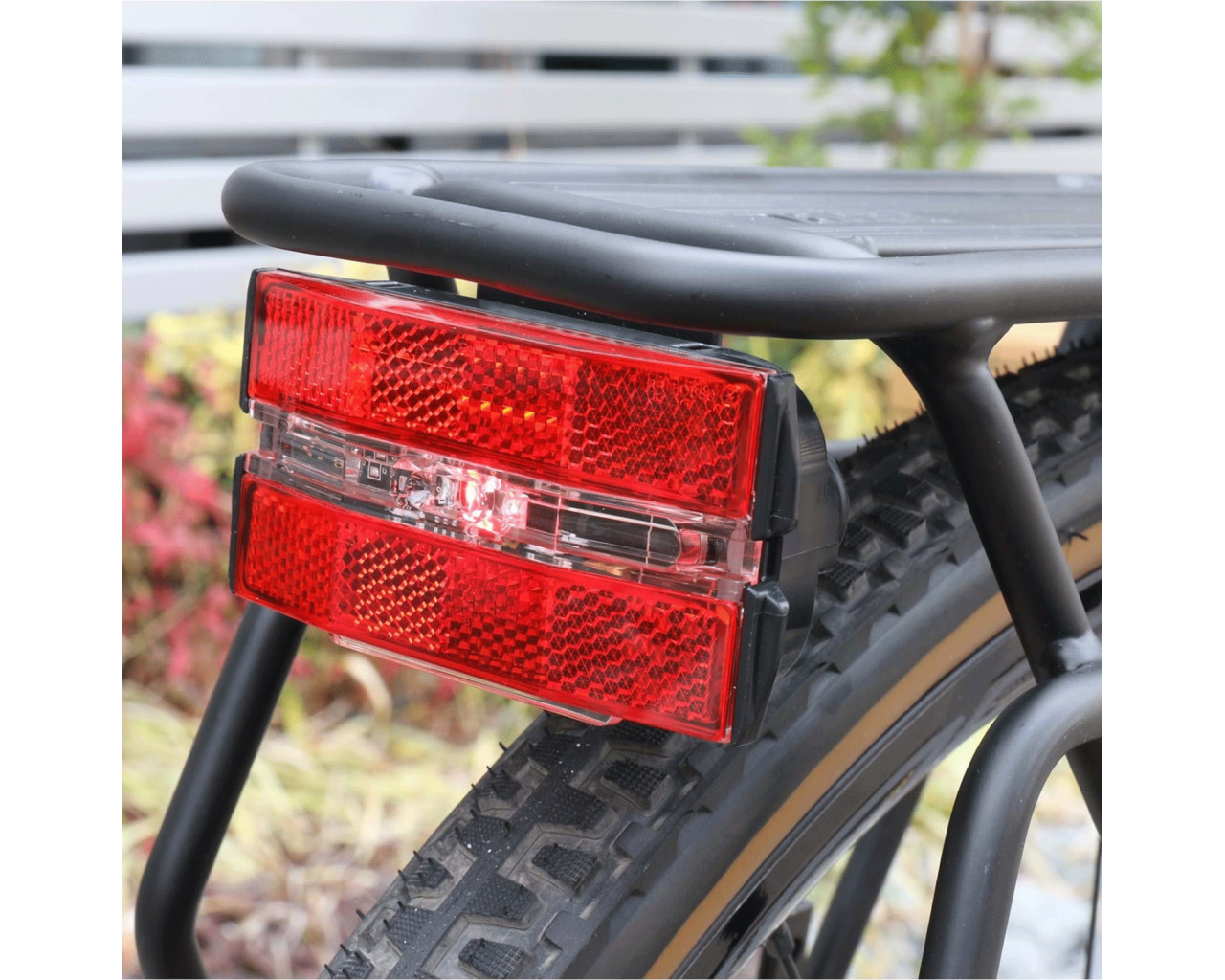 Cateye Reflex Rack Rear Bike Light | Merlin Cycles