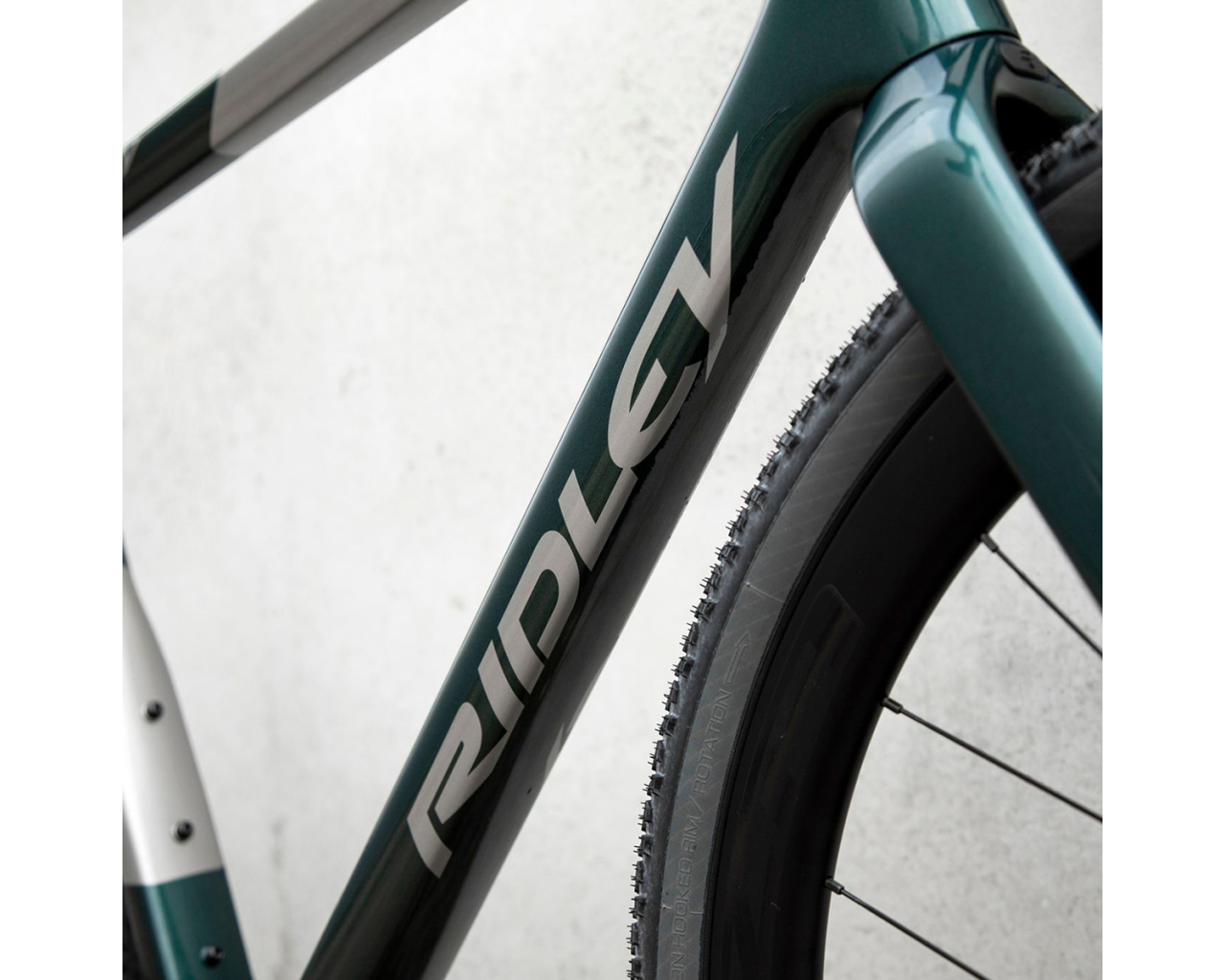 Ridley Kanzo Adventure GRX 800 Carbon Gravel Bike | Merlin Cycles