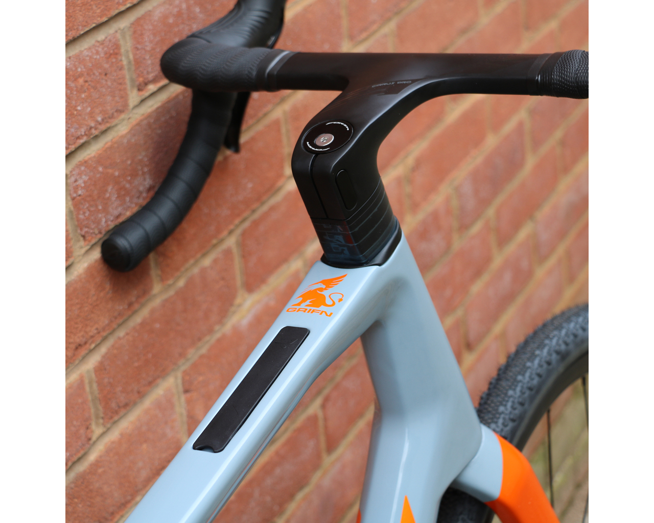 Ridley Grifn GRX 800 2x Carbon Allroad Bike | Merlin Cycles