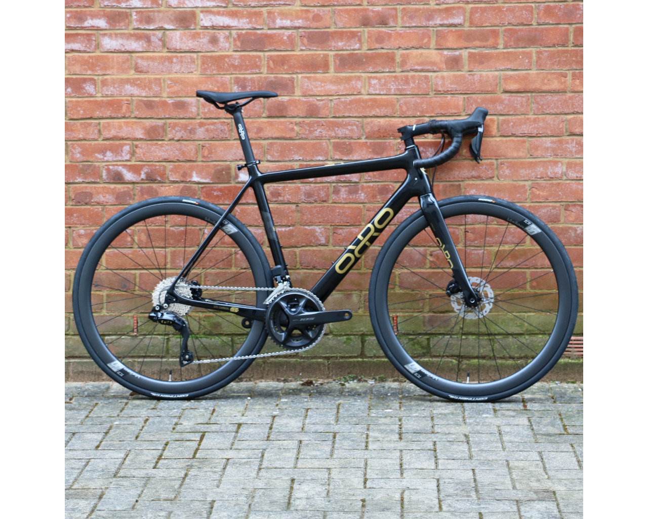 Orro Gold STC 105 Di2 50|65 Carbon Road Bike | Merlin Cycles