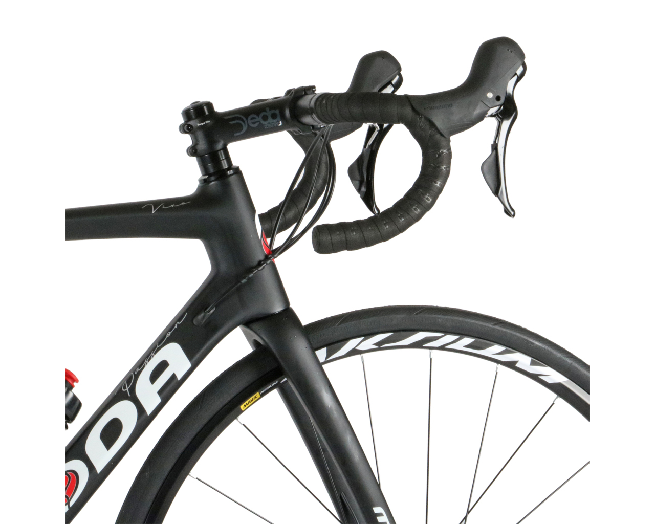 Moda Vivo Disc 105 Aksium Carbon Road Bike | Merlin Cycles