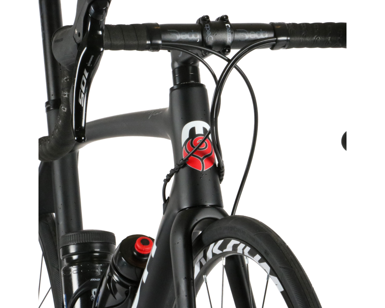 Moda Vivo Disc 105 Aksium Carbon Road Bike | Merlin Cycles