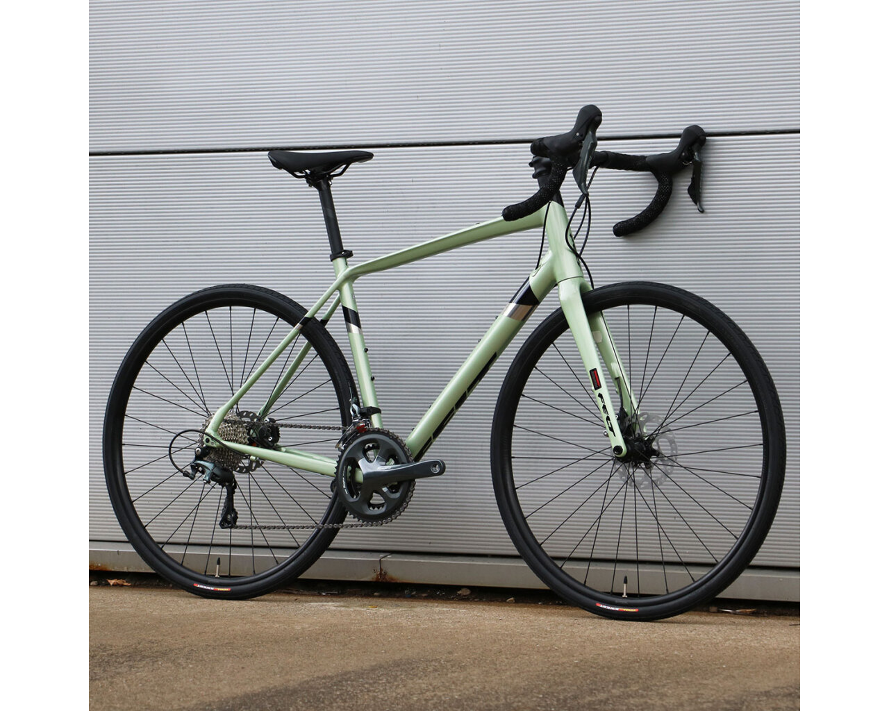 Felt VR 40 Tiagra Road Bike | Merlin Cycles