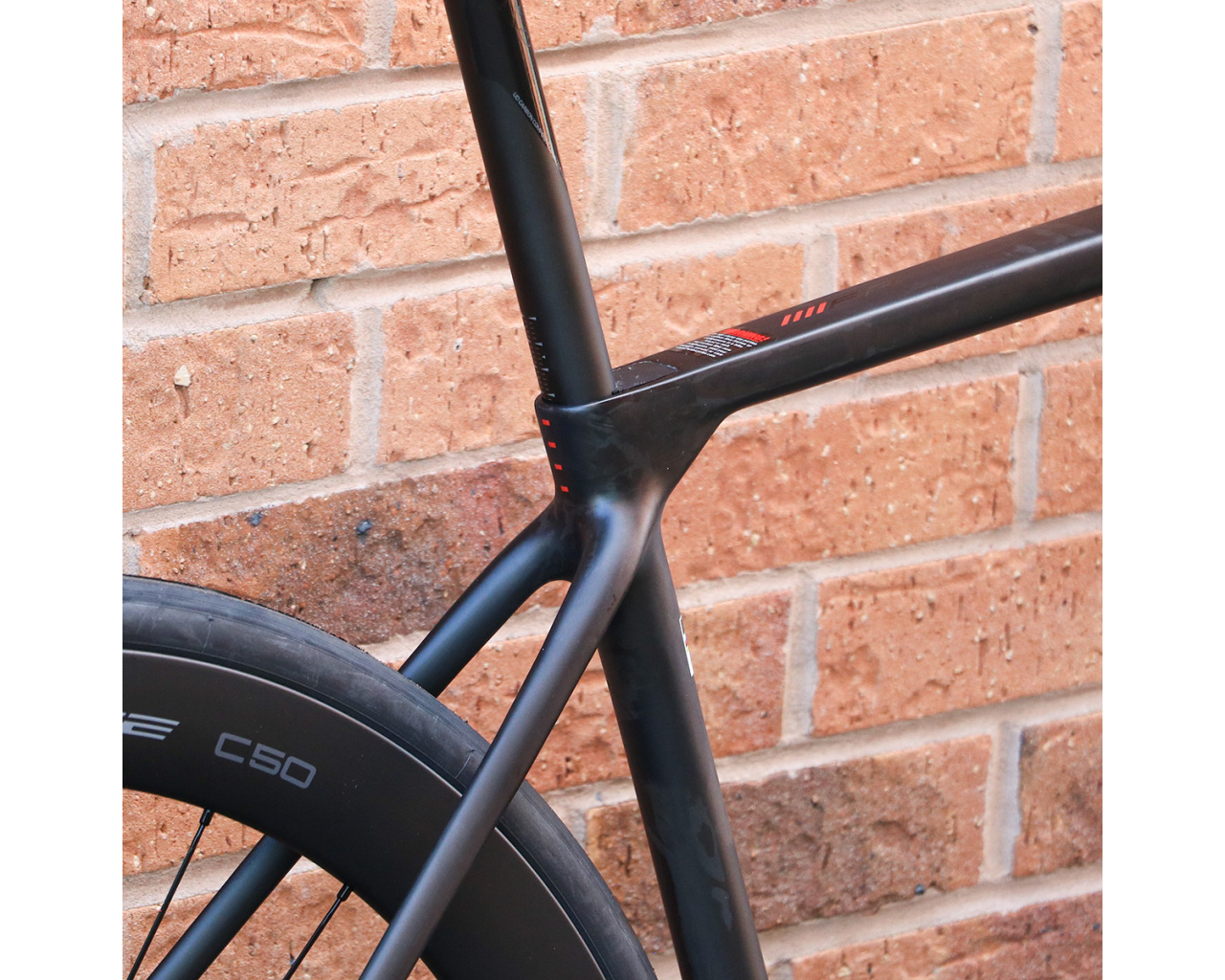 Felt FR Advanced+ Dura Ace Di2 Carbon Road Bike - 2025 | Merlin Cycles