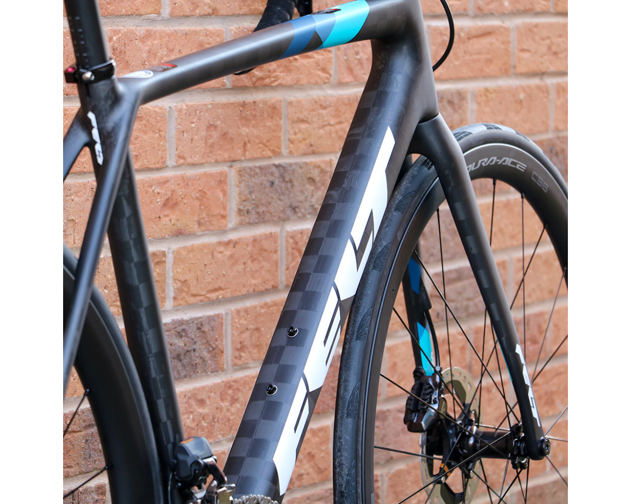 Felt FR FRD Ultimate Dura Ace Di2 Carbon Road Bike | Merlin Cycles