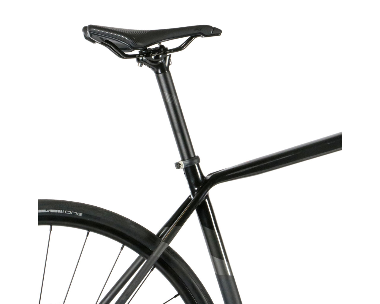 Felt VR Performance 105 Carbon Road Bike - Boxed | Merlin Cycles
