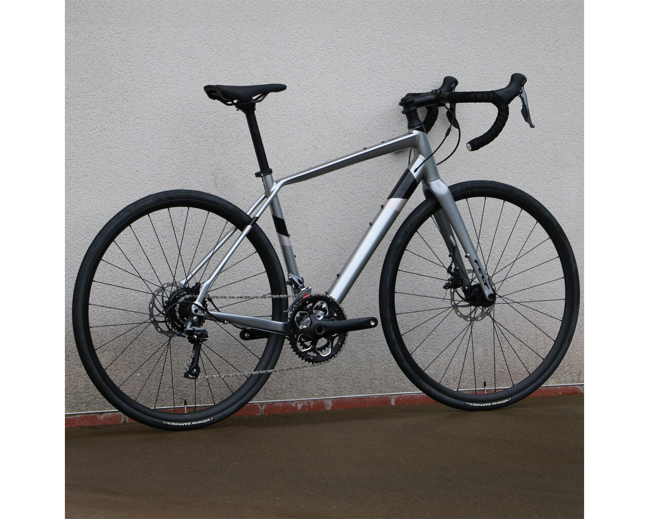 Felt VR 60 Claris Road Bike 2021 - Boxed | Merlin Cycles