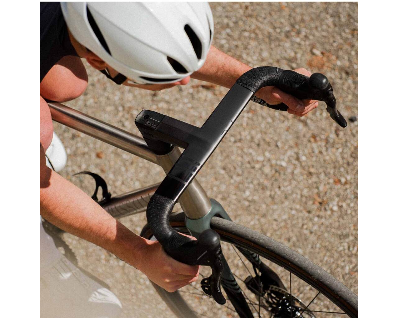 Deda Alanera RS Flared Integrated Carbon Handlebars | Merlin Cycles