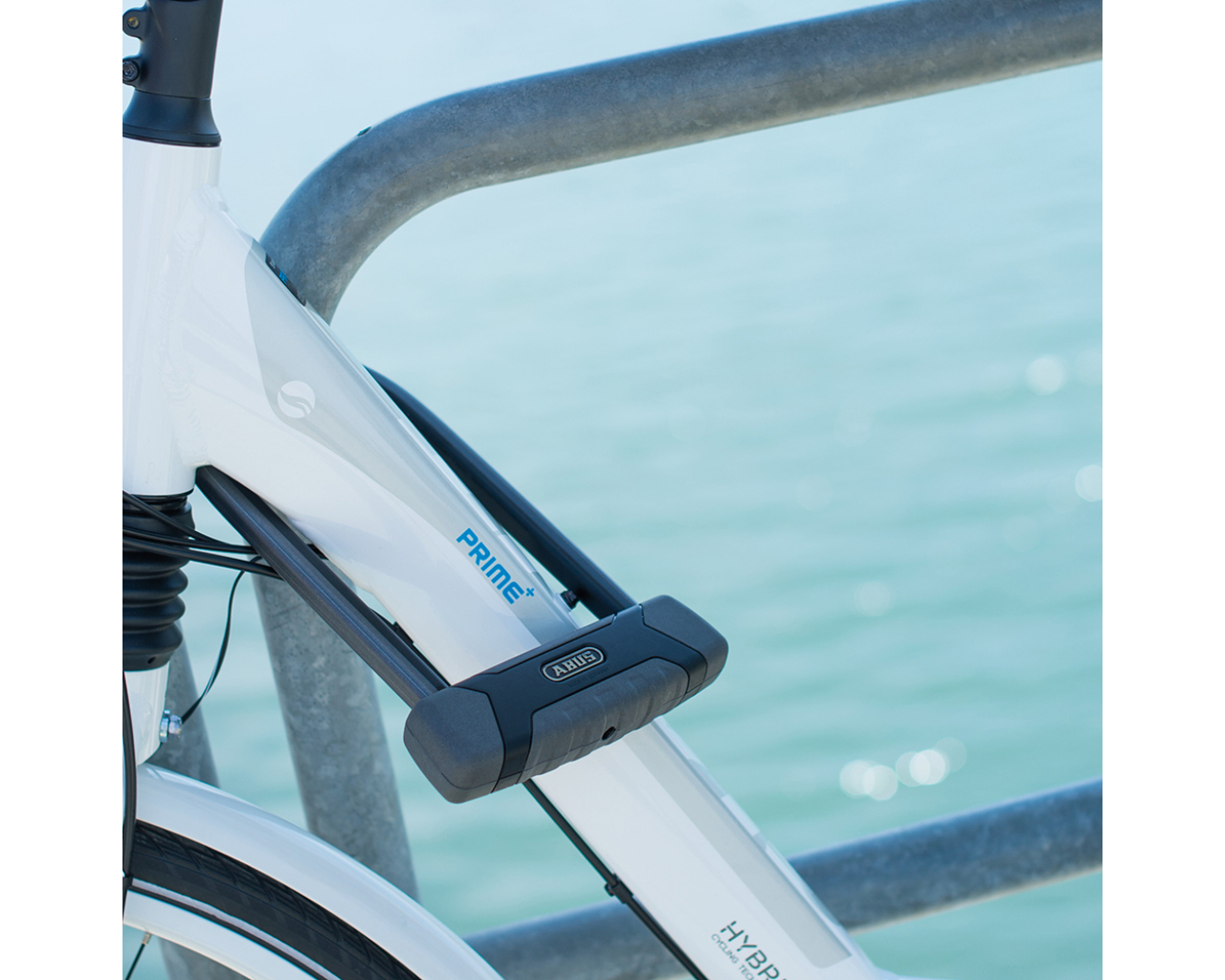 Abus Granit XPlus 540 U-Shackle Lock | Merlin Cycles