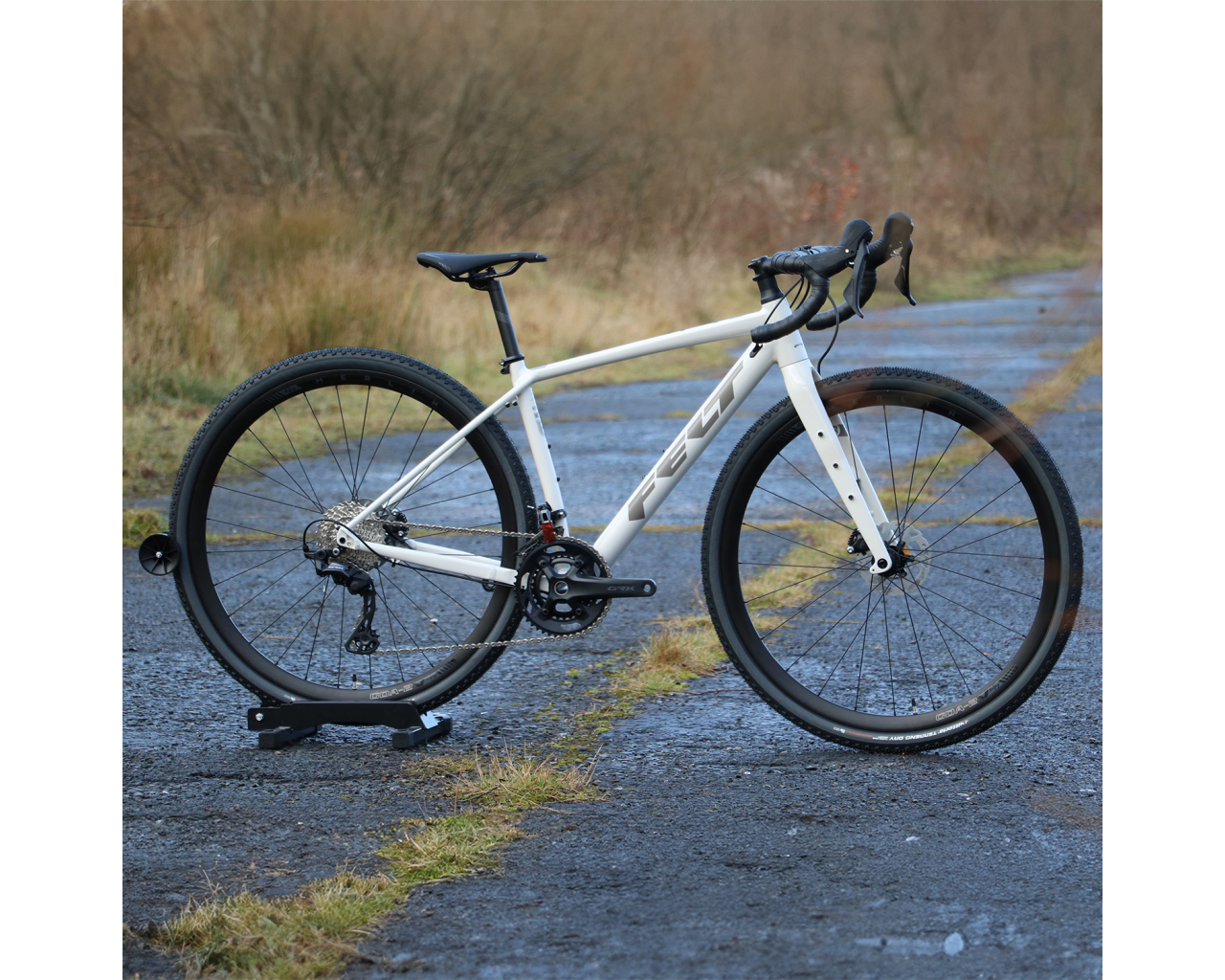 Felt Breed 30 GRX Gravel Bike - Boxed Bike | Merlin Cycles