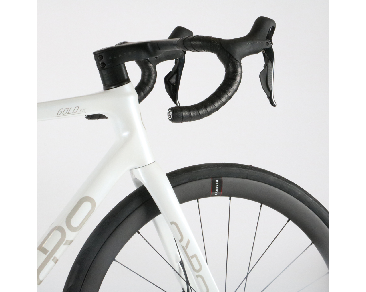 Orro Gold STC Dura Ace Di2 40|44 Carbon Custom Road Bike | Merlin Cycles