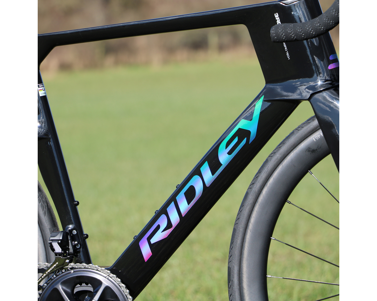 Ridley Noah 3.0 Ultegra Di2 Carbon Custom Road Bike | Merlin Cycles