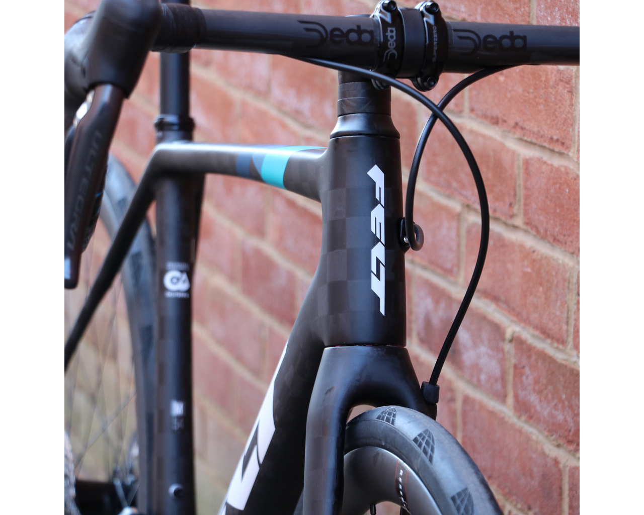 Felt FR FRD Ultimate Ultegra Di2 34|37 Carbon Road Bike | Merlin Cycles