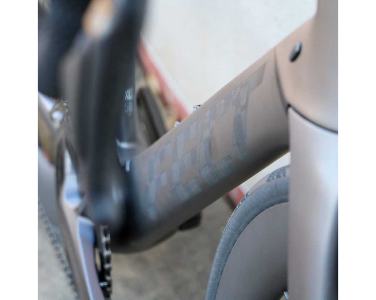 Felt AR Advanced Ultimate Ultegra Di2 50|65 Carbon Road Bike | Merlin Cycles