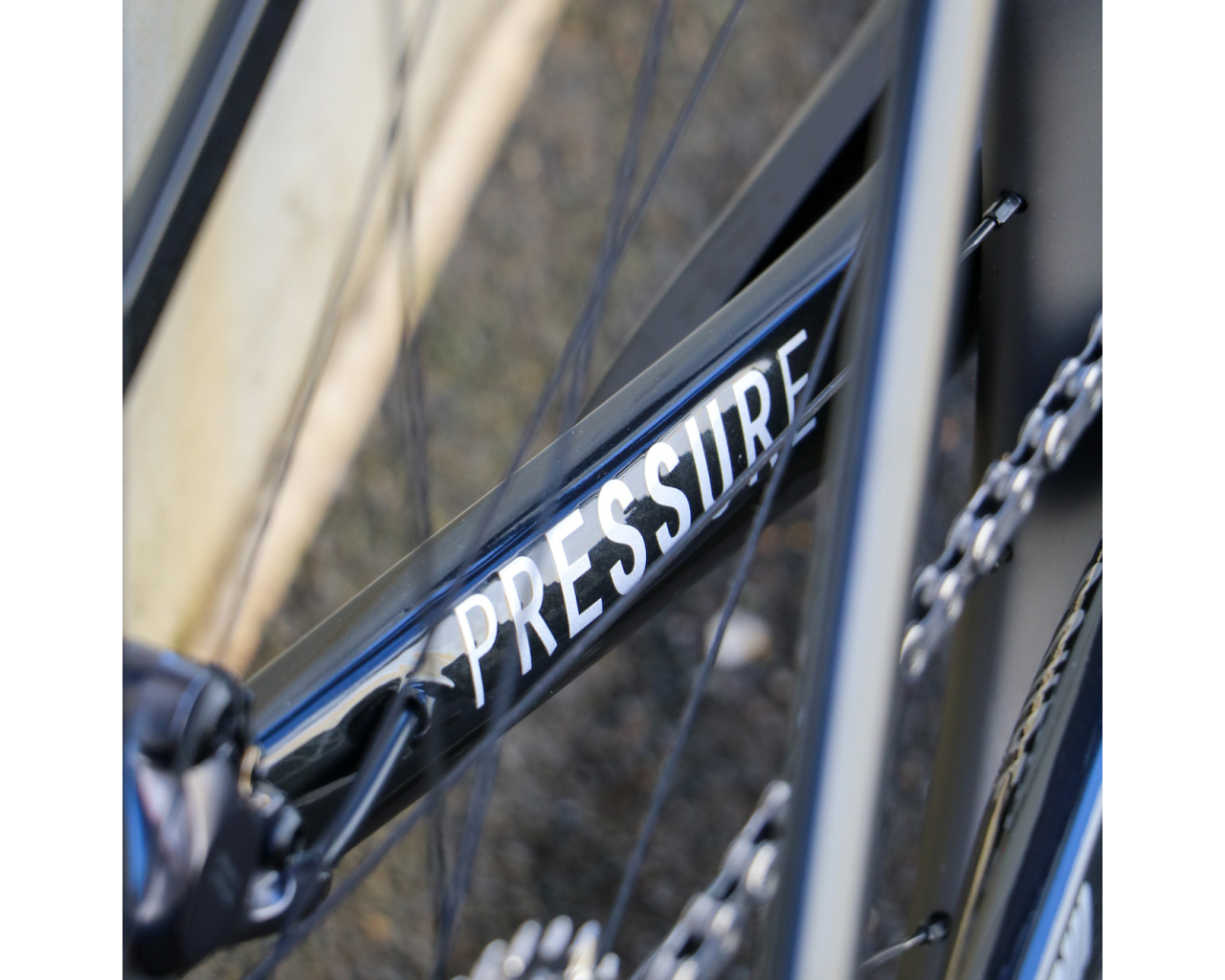 Cinelli Pressure Ultegra Di2 50|50 Carbon Road Bike | Merlin Cycles