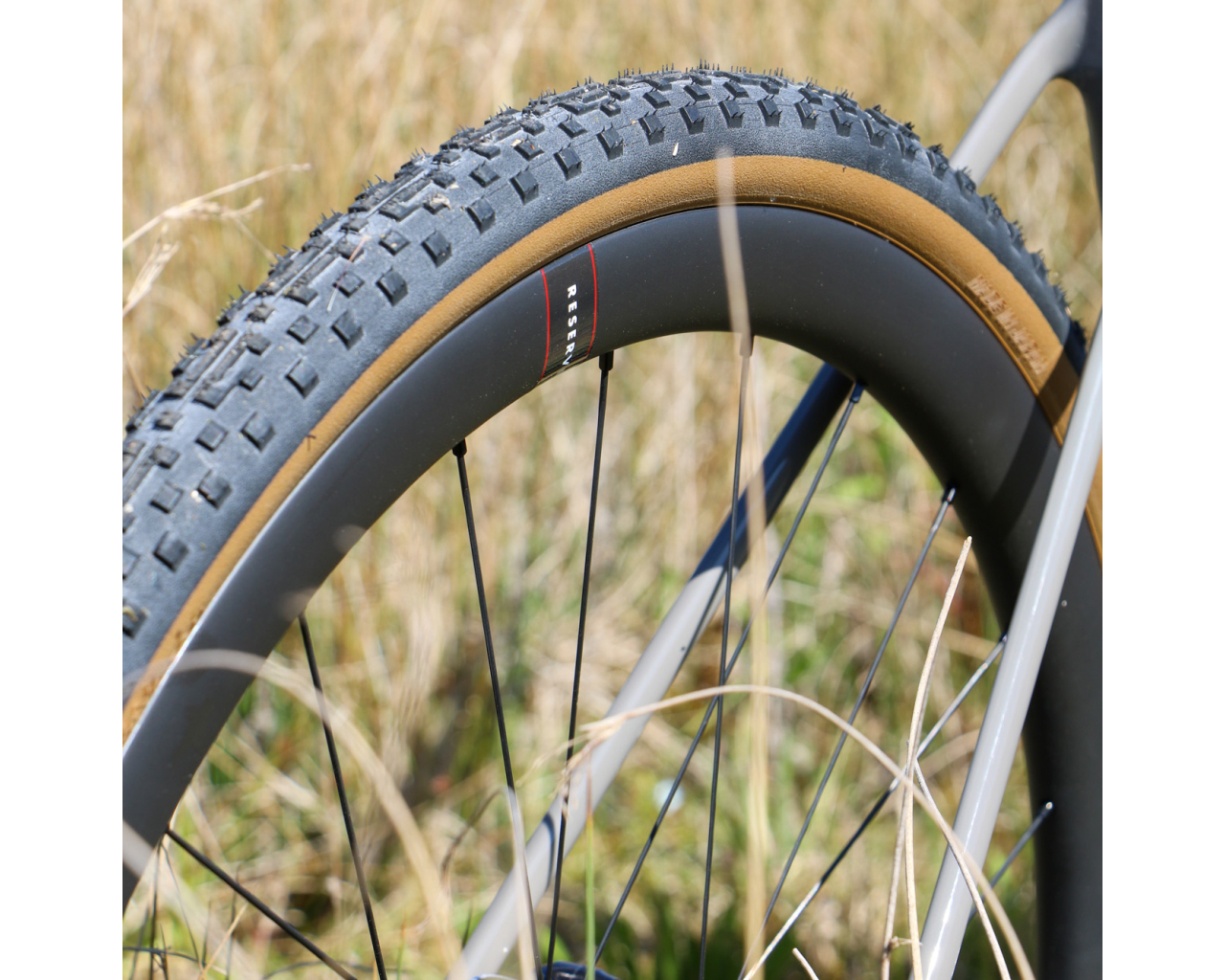 Felt Breed C GRX Di2 34|37 Carbon Gravel Bike | Merlin Cycles